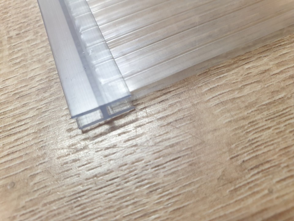Greenhouse Clear H Section Separator Strip for Glass or polycarbonate ...