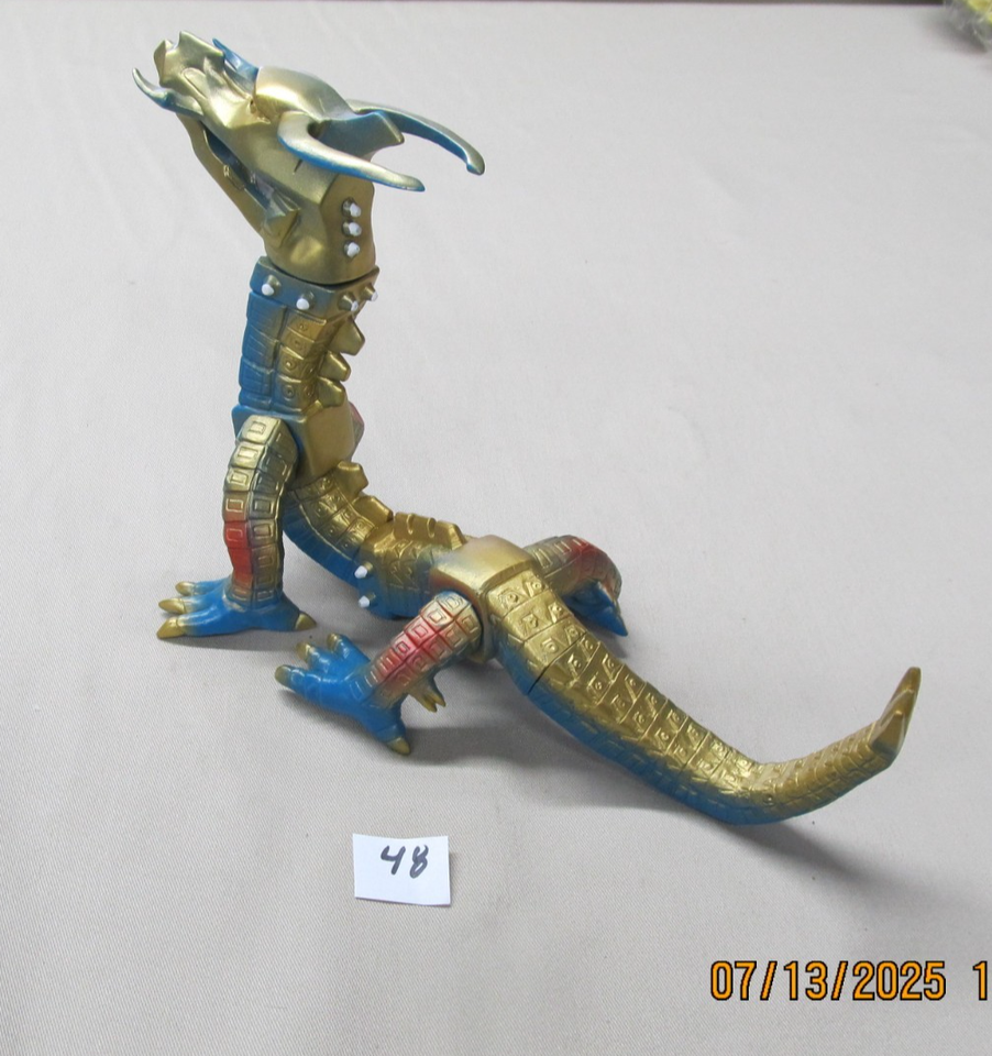 ULTRA SEVEN ALIEN NURSE NARSE Kaiju Yamanaya Issue 10" long w/bag ...