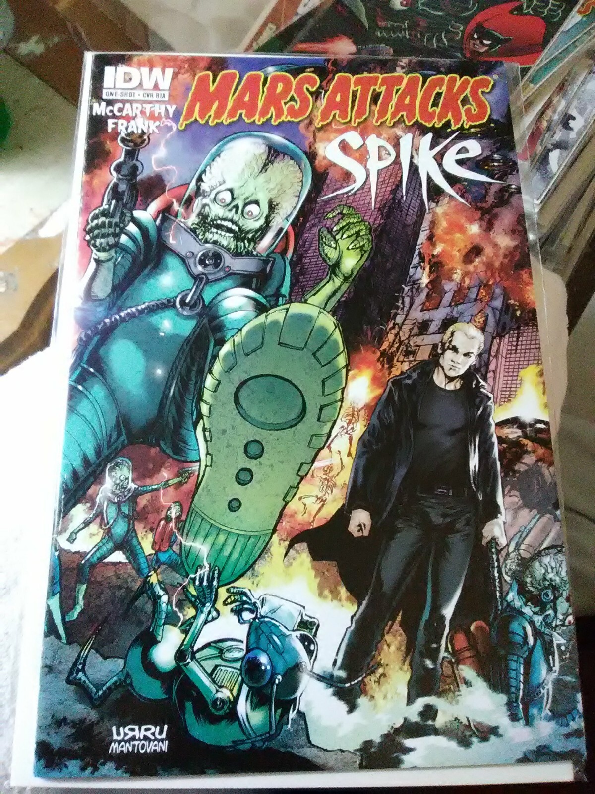 Mars Attacks The Transformers #1B, Retailer Incentive A Spike Variant ...