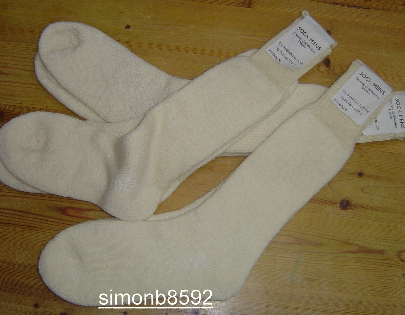 NEW UK BRITISH ARMY SURPLUS ISSUE EXTREME COLD WEATHER ACRTIC SOCKS 3-6 ...