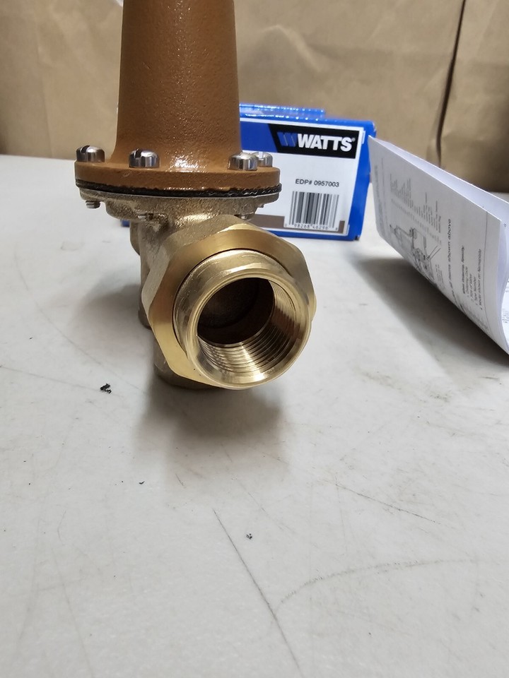 NEW WATTS LF25AUB-Z3 VALVE 3/4 WATER PRESSURE REDUCING NPT THREADED ...
