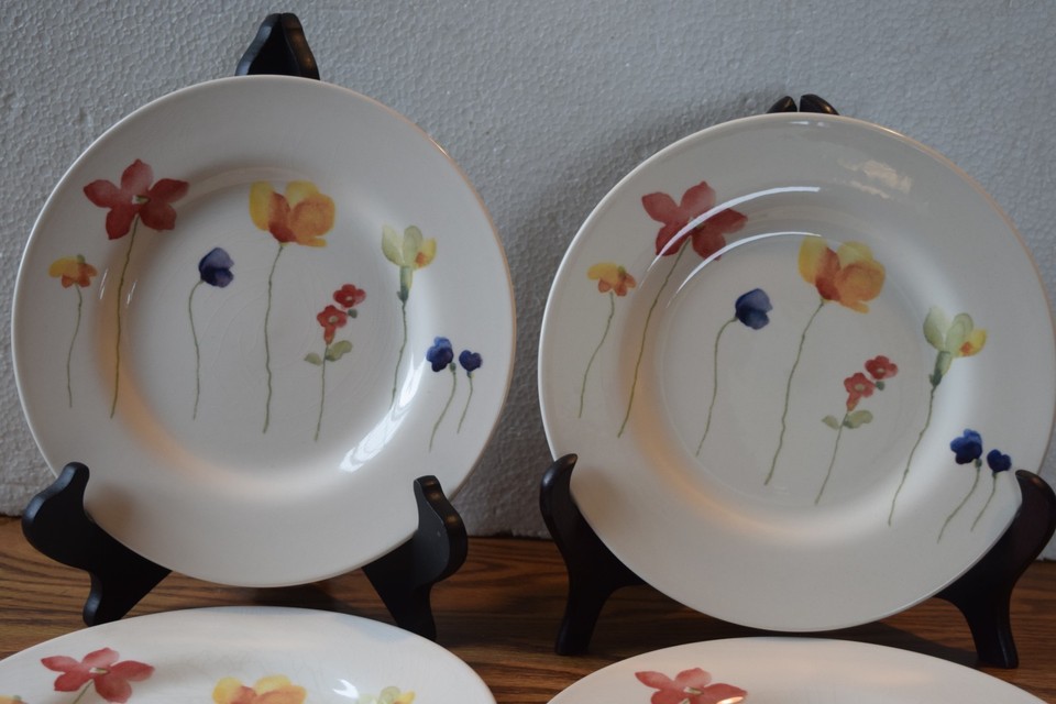 4 Royal Stafford Scattered Poppy LUNCH Plates Plate set of 4 | eBay