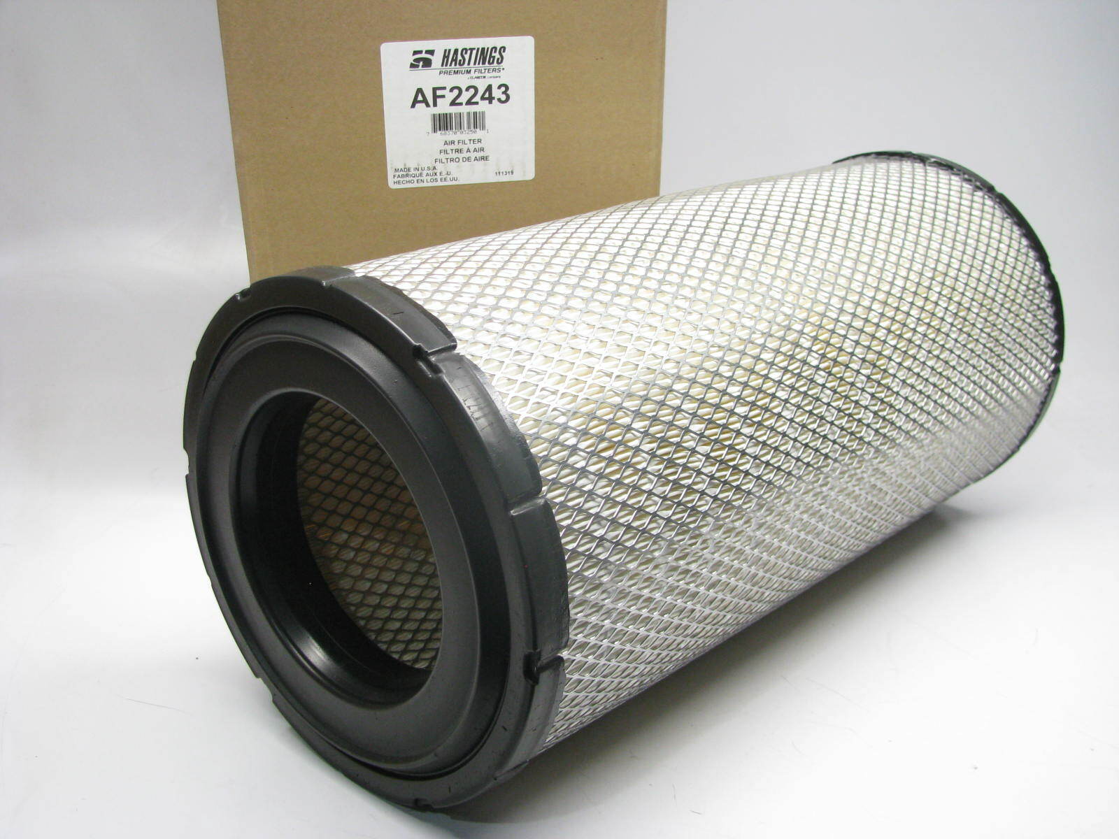 KOMATSU 6001854100 - Air filter cross reference