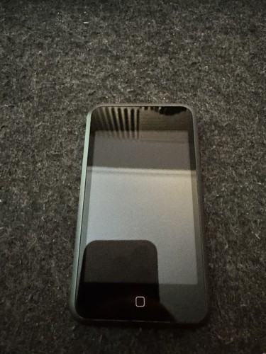 Apple iPod Touch 1st Generation Black (8 GB) - Power Button Not Working ...