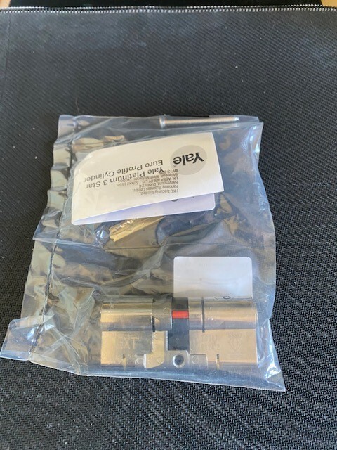 Yale Door Lock Cylinder Platinum 3* Star Euro Barrel 35/35 Anti Snap ...