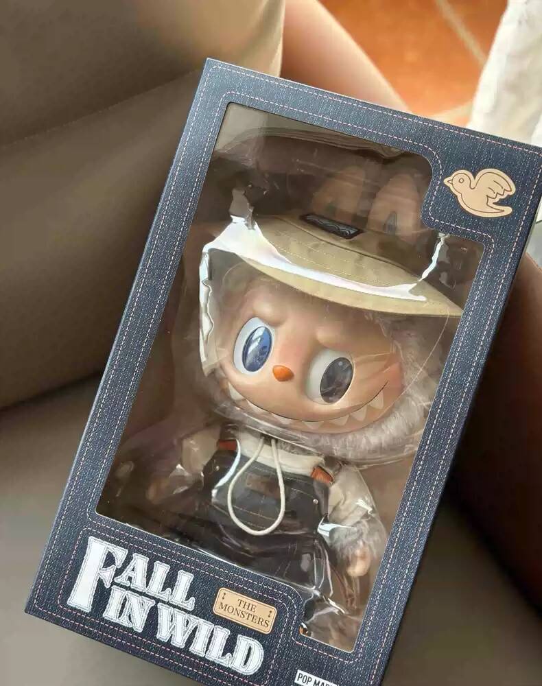 100% Genuine POPMART MART LABUBU FALL IN WILD Collectible 100% Genuine POPMART MART LABUBU FALL IN WILD Collectible