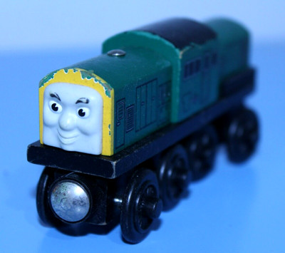 Thomas & Friends Wooden Railway Train Tank Engine DEREK The Diesel Rare ...