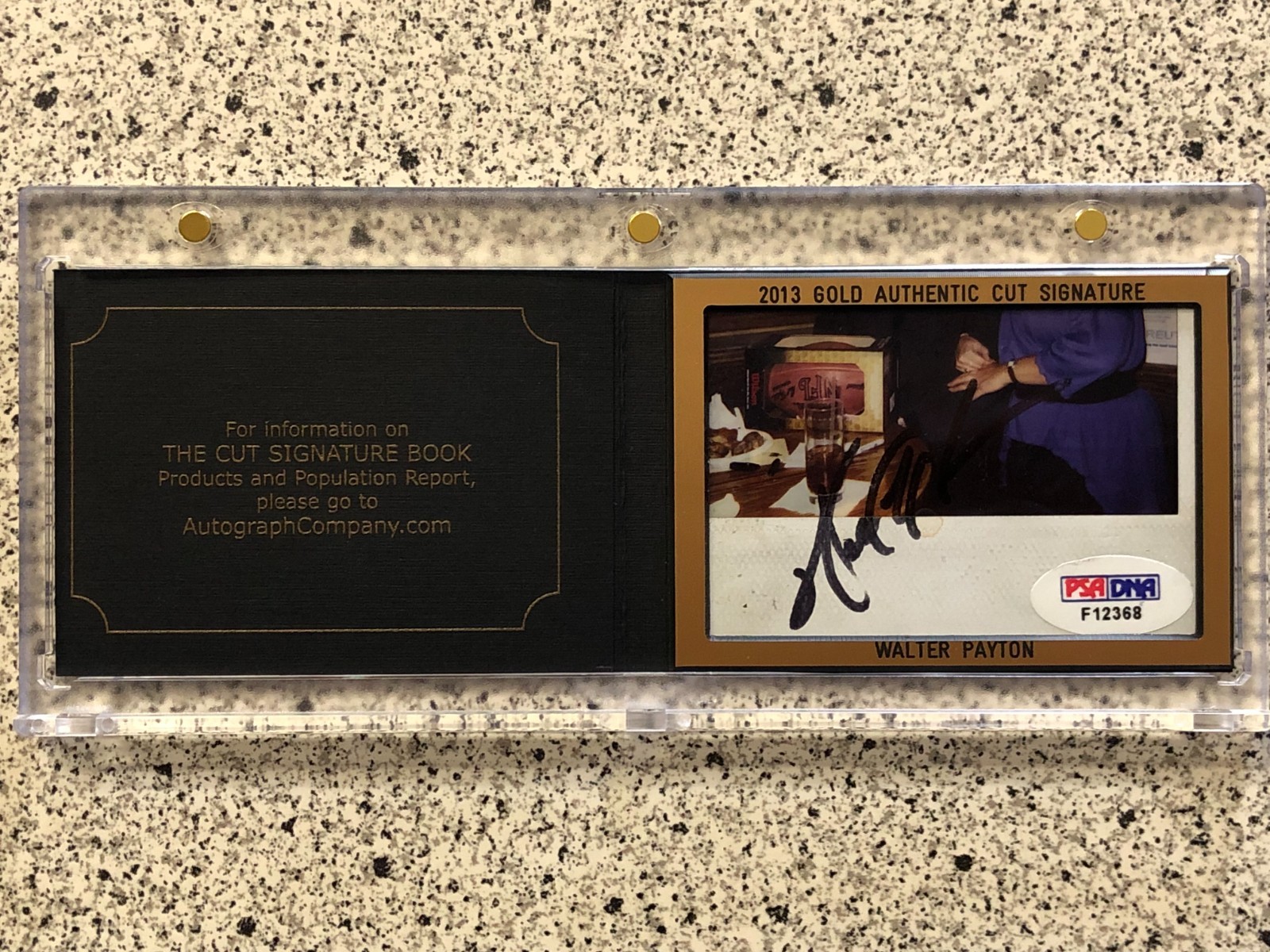2013 Walter Payton Autograph Company Cut Signature Booket Gold 1/1 PSA ...
