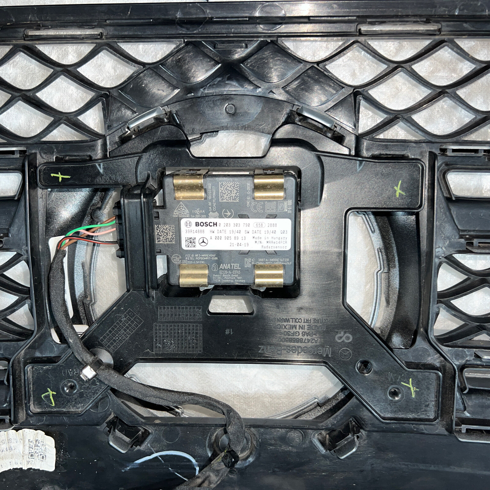 2020-21 Mercedes Benz GLB250 X247 Front Upper Grille W/ Radar OEM ...