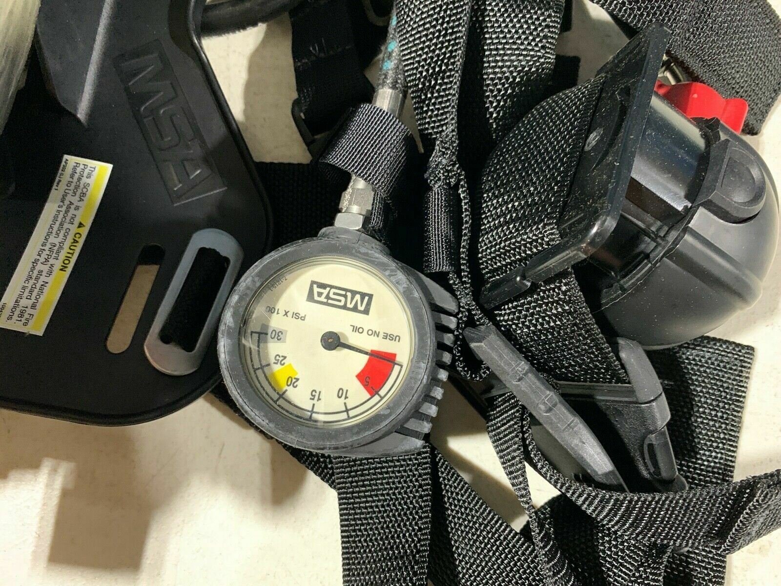 MSA Airhawk II Industrial SCBA w/ Advantage 4000 Facepiece & Carbon ...