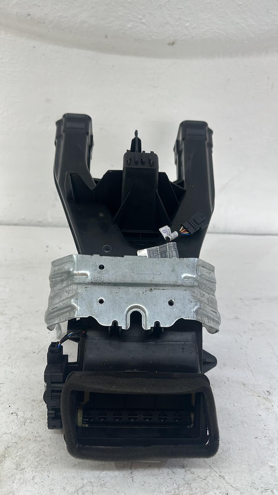 Mercedes-Benz GLC W166 C292 Air Duct Channel A1668301600 for sale ...