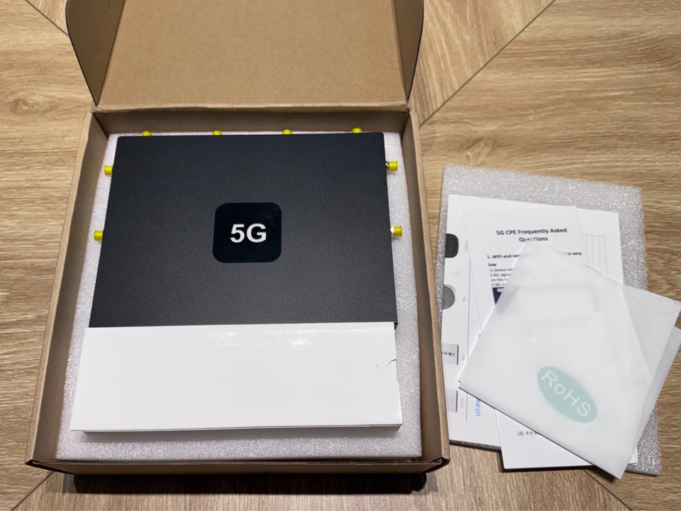 UOTEK 5G SIM Card Router CPE, WiFi 6 5G Modem Dual Band NSA SA with SIM ...