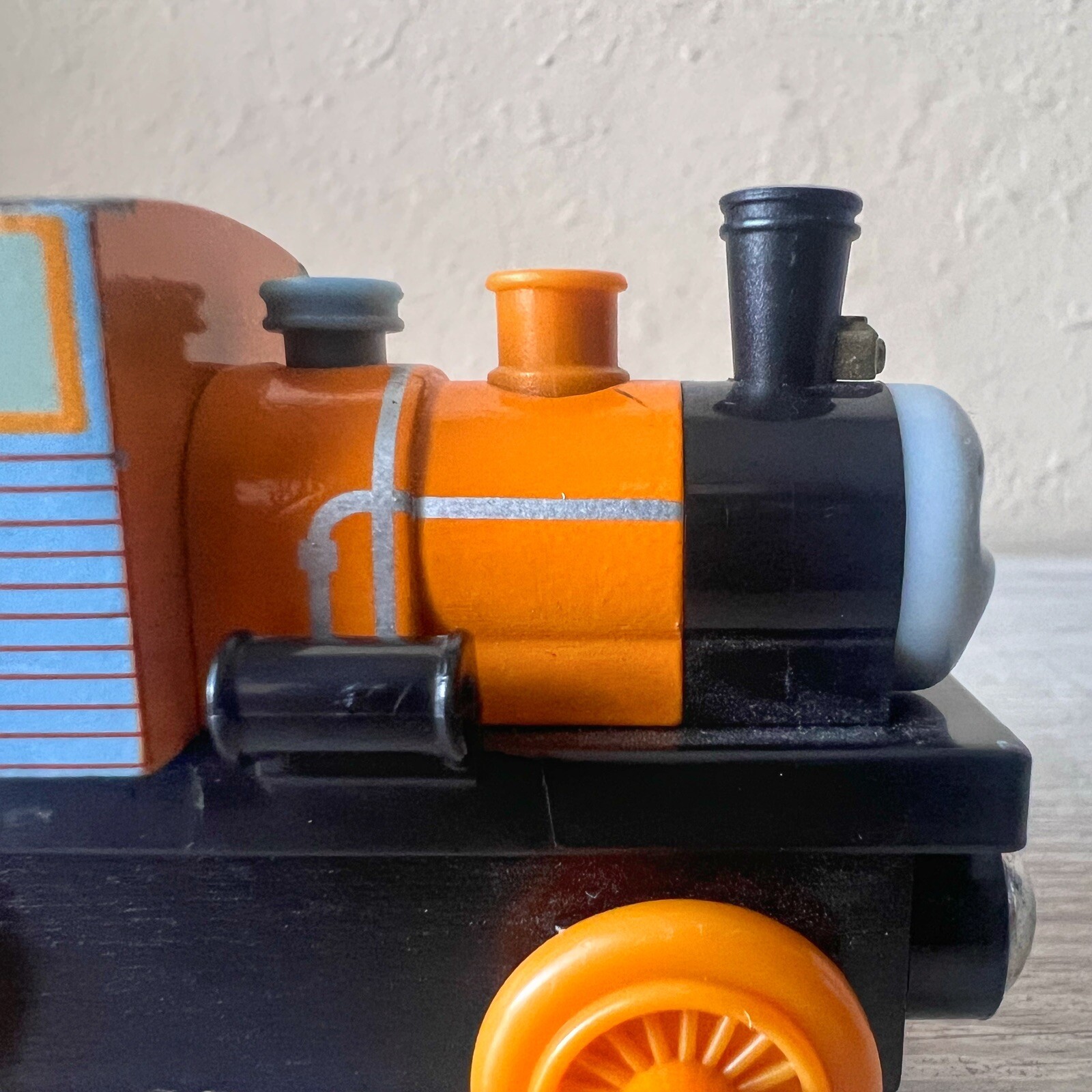 Thomas & Friends Wooden Railway Dash Magnet Train By Learning Curve | eBay