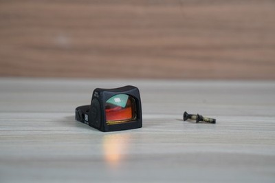 Trijicon RMR Type 2 RM06 3.25 MOA Adjustable LED Red Dot Sight RM06-C ...