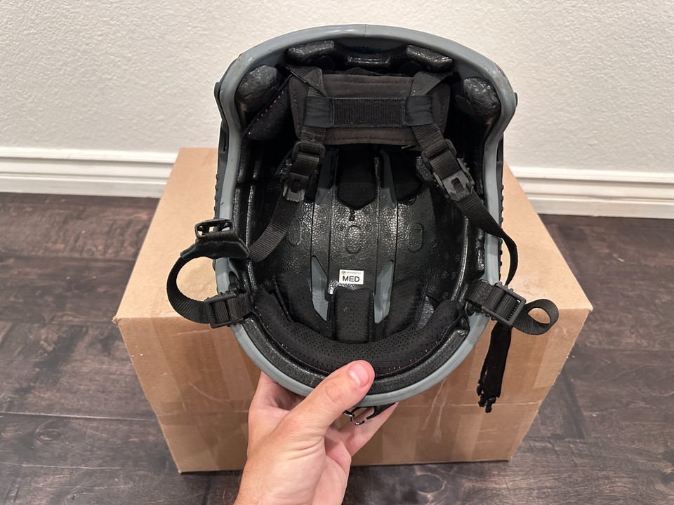 Prototype Revision FTHS Caiman Helmet ballstic IIIA AOR1 DEVGRU NSW ...