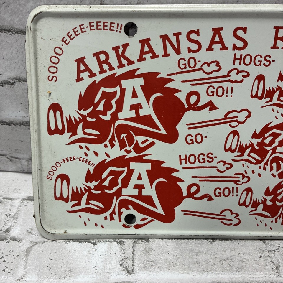 Vintage 1960s GO HOGS GO University of Arkansas Football Booster ...