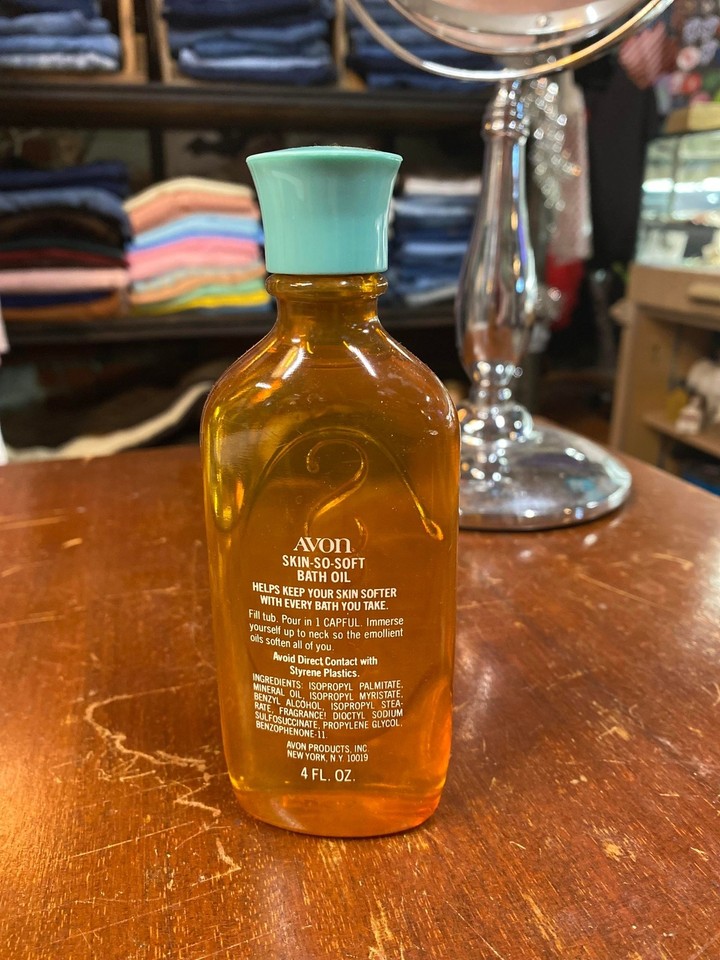 Vintage SSS Skin So Soft Avon Bath Oil 4oz Advertising Embossed Bottle ...