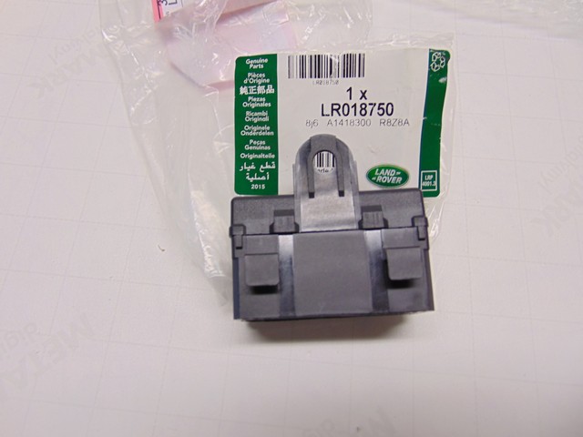 Genuine Land Rover Right Hand Seat Heater Control Module - LR018750 for ...