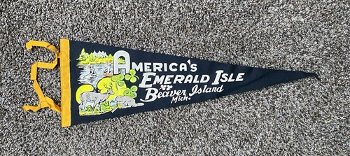 Vintage America's Emerald Isle Beaver Island Michigan 26 Inch Felt ...