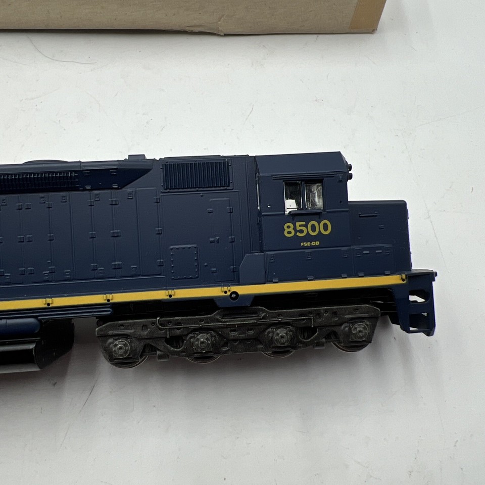 ATHEARN HO SCALE BALTIMORE & OHIO DD40 DUAL MOTOR DIESEL LOCOMOTIVE ...