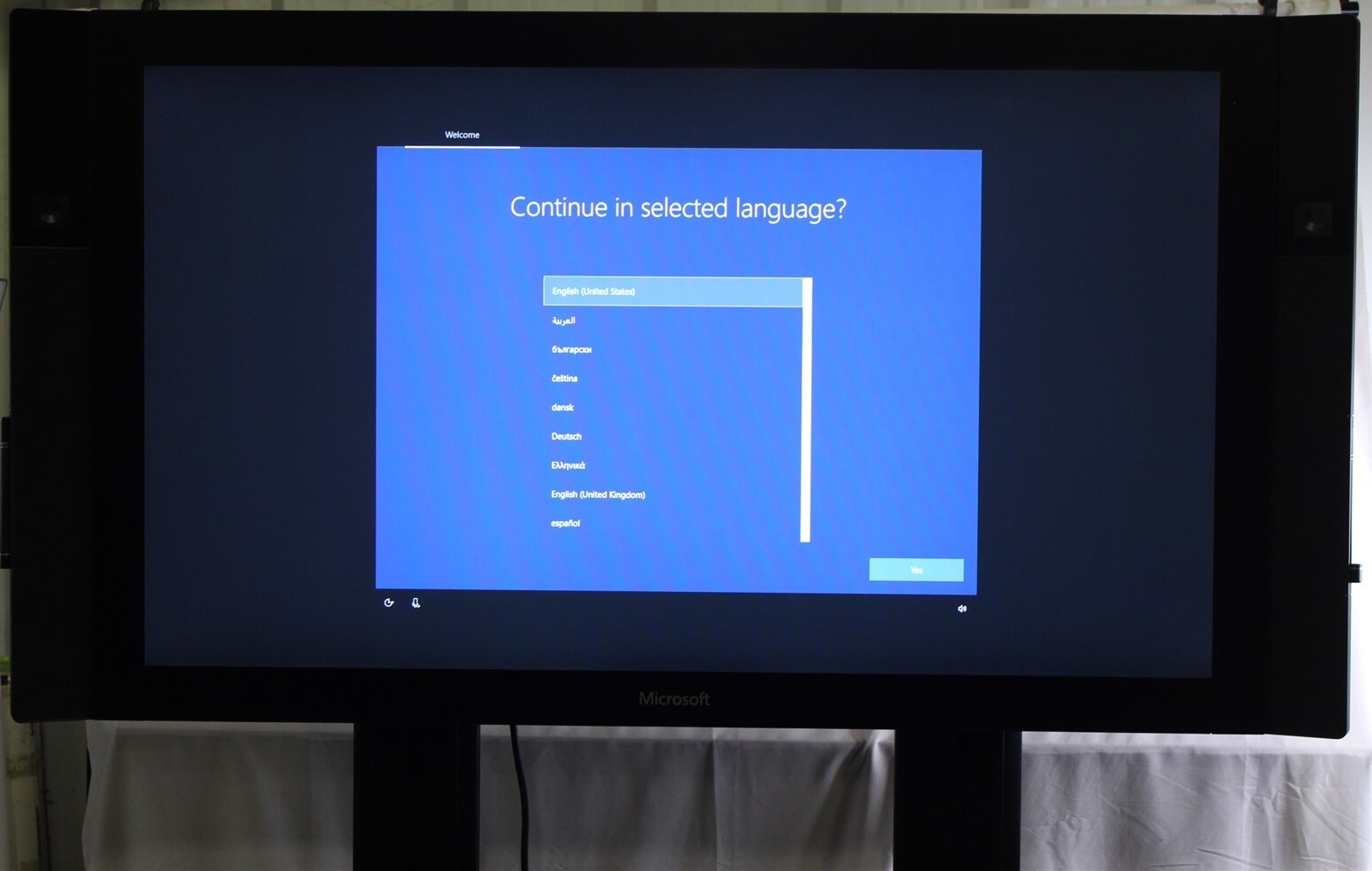 Microsoft Surface Hub Multi-Touch 55" FHD 120Hz w/ Peerless-AV Stand | eBay