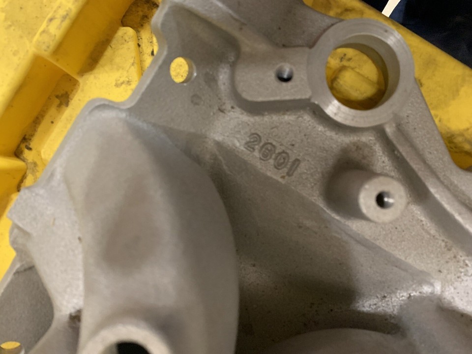 New Intake Sbc Edelbrock 2601 Performer Air Gap Chevy Imca IHRA NHRA ...