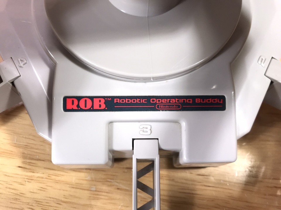 1985 Nintendo ROB Robot SERVICED+TESTED Complete R.O.B. from NES Deluxe ...