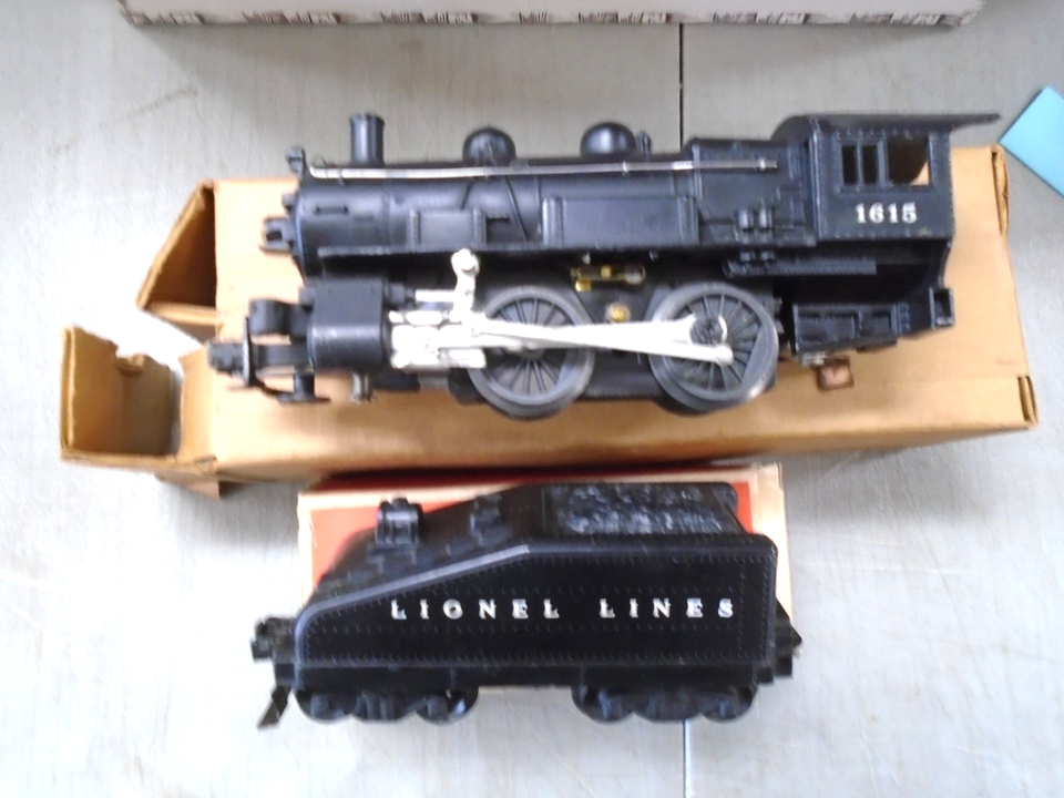 Lionel Post War 1615 Engine & Tender | eBay