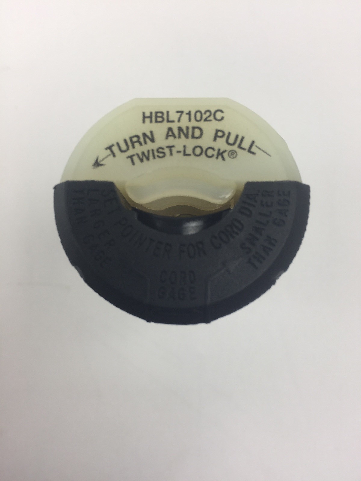 HUBBELL HBL7102C TWIST LOCK MALE PLUG 20A 250V | eBay