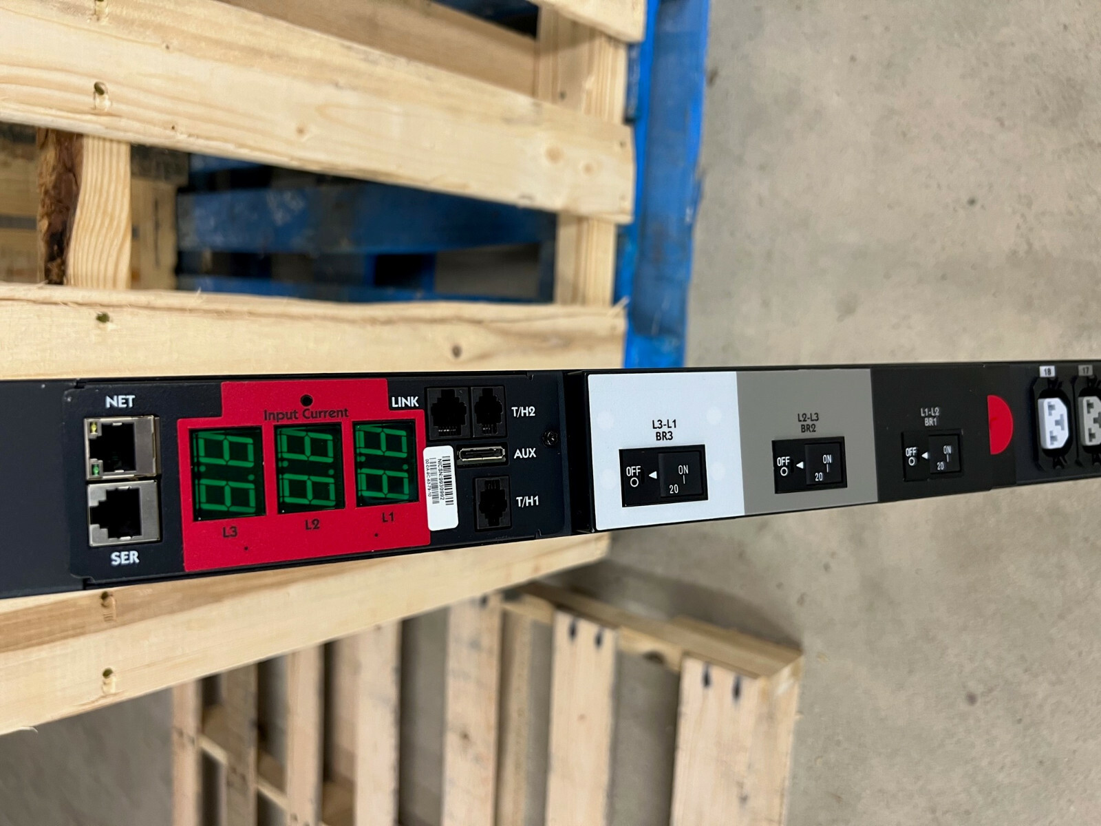 Server Technology PRO2 HDOT C2W36TE-DQME2966/C PDU | eBay