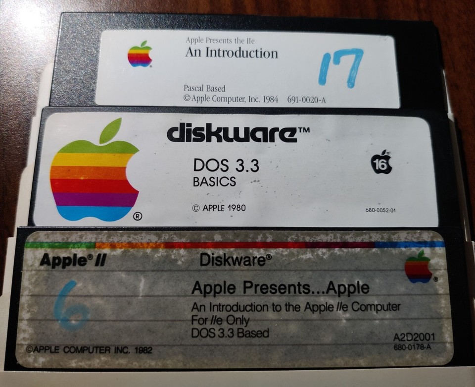 Vintage 1980 Apple II Diskware DOS 3.3 Basics, Introduction, Presents 5 ...