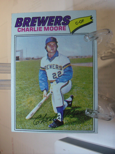 1977 Topps Baseball Card #382 Charlie Moore (94207) | eBay