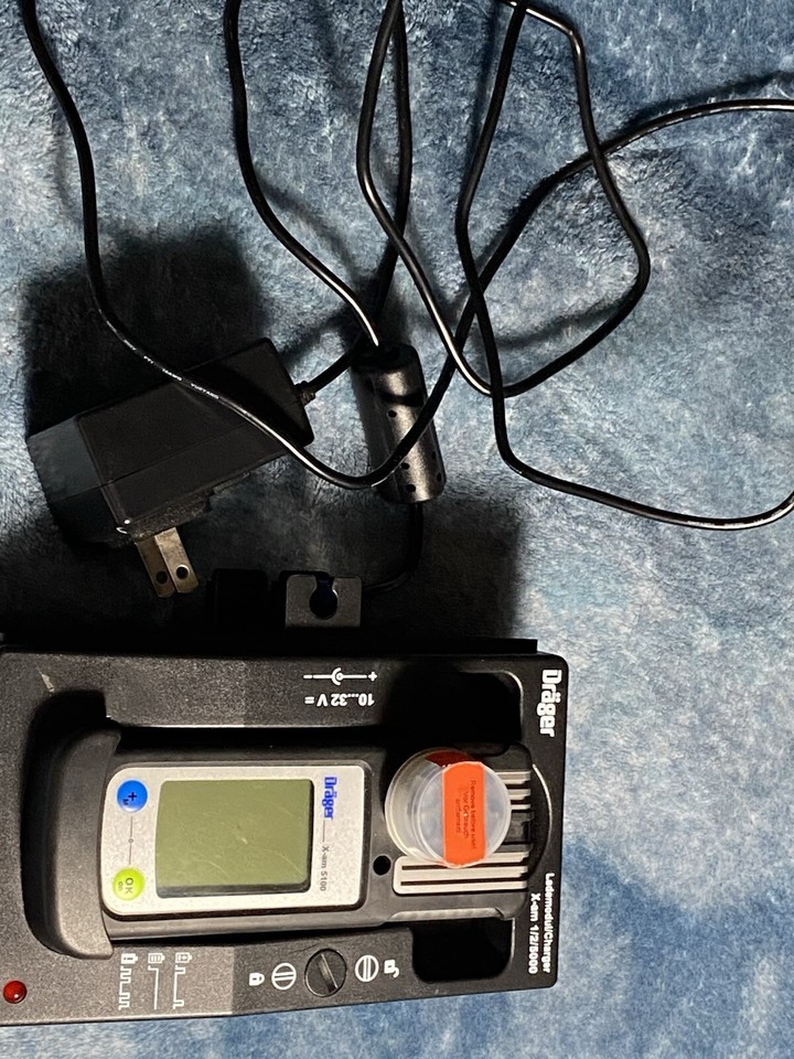 Draeger X-am 5000 Personal Multi Gas Detector 8320088 Drager Ch4 Co H2s ...