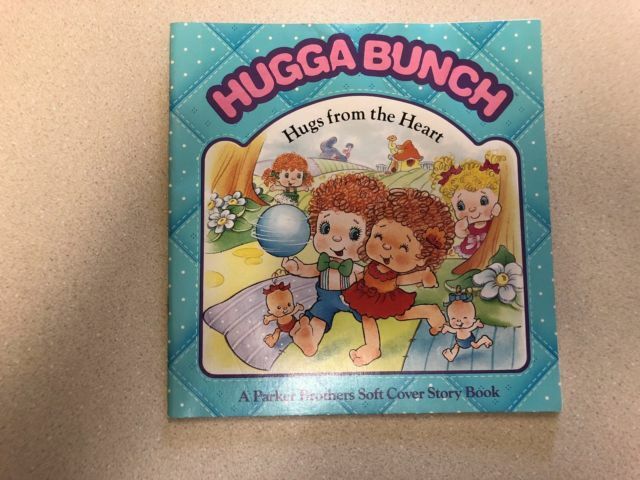 Hugga Bunch Ser.: Hugs from the Heart by Susan Creighton (1985, Trade ...