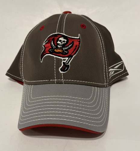 Buccaneers cap NFL Reebok One Size Fits All gray red black skull | eBay