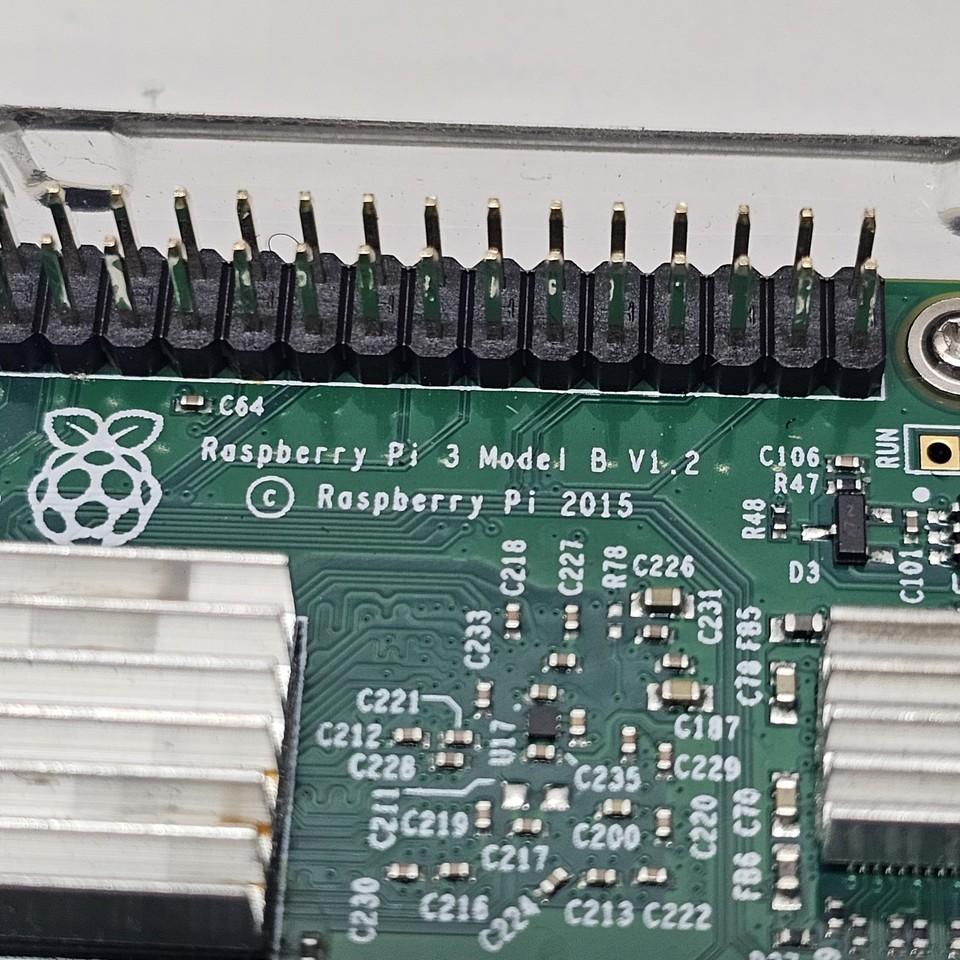 Raspberry Pi 3 Model B V1.2 LOT OF 7 WITH CASES ENCLOSURES USED ...