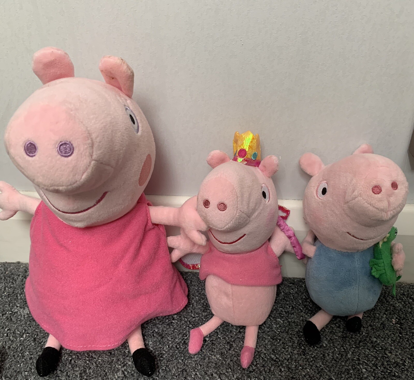 Lexibook Peppa Pig CD Player with Microphone Plus Three Peppa Pig ...