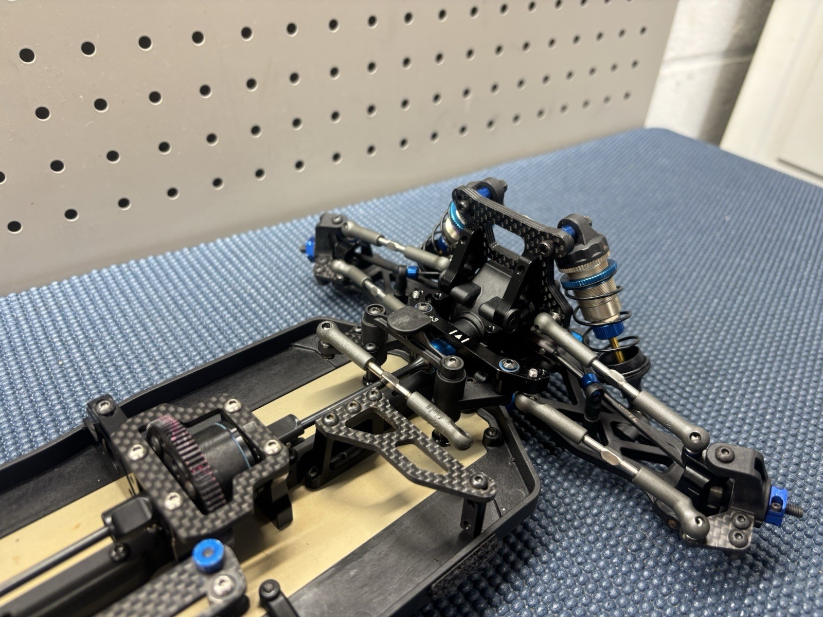 Team Associated B74.1- Clean! | eBay