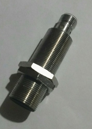 BALLUFF proximity switch BES008L BES M18MI-PSC80B-S04G | eBay