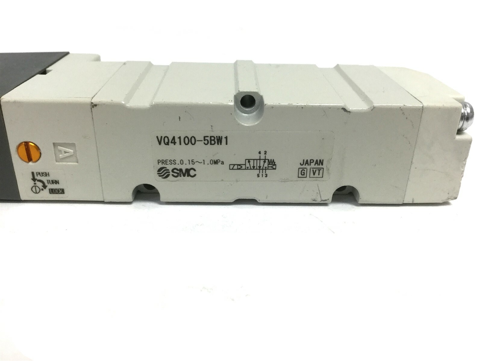 SMC VQC4100-5BW1 Solenoid Valve, 2-Position 5-Ports Spring Return ...