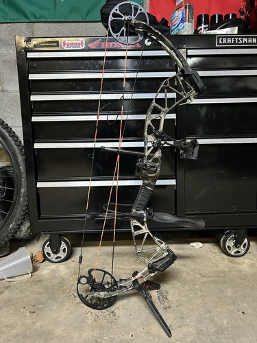 Bear Archery AV04A110A7R Paradox RTH Bow - True Timber Strata | eBay