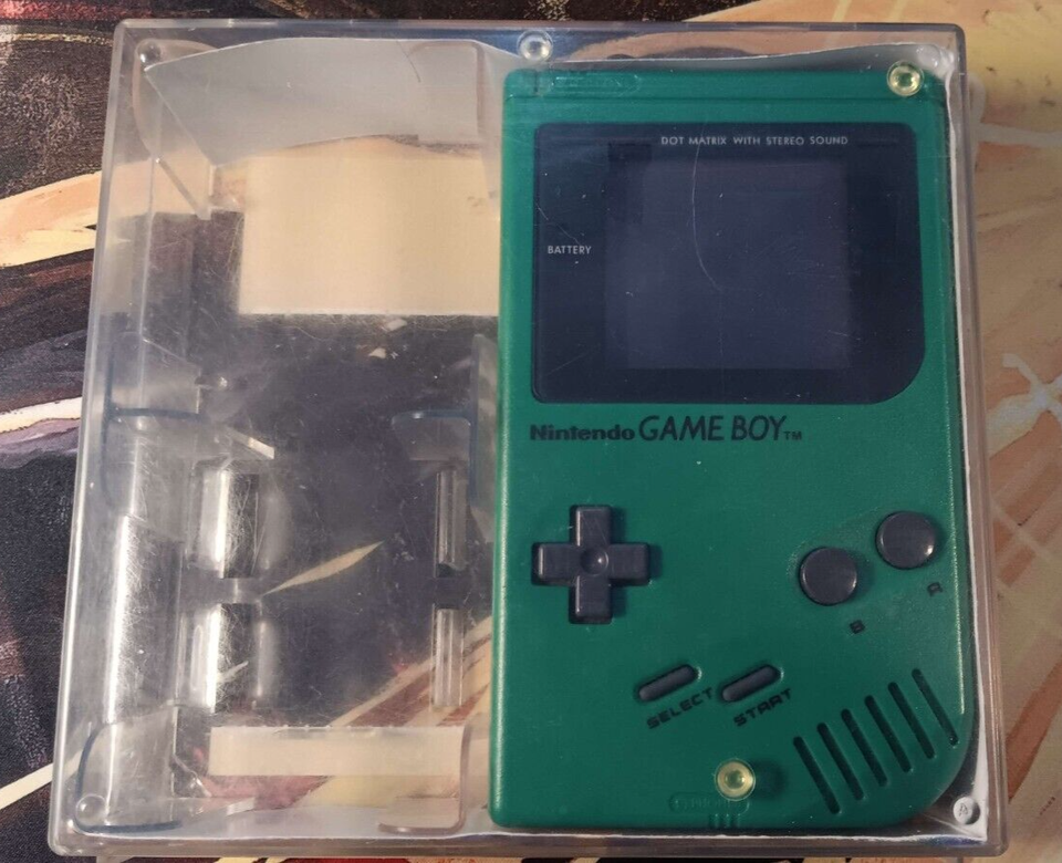 Nintendo Gameboy Play it Loud! Green with Light-Up screen & inserts | eBay