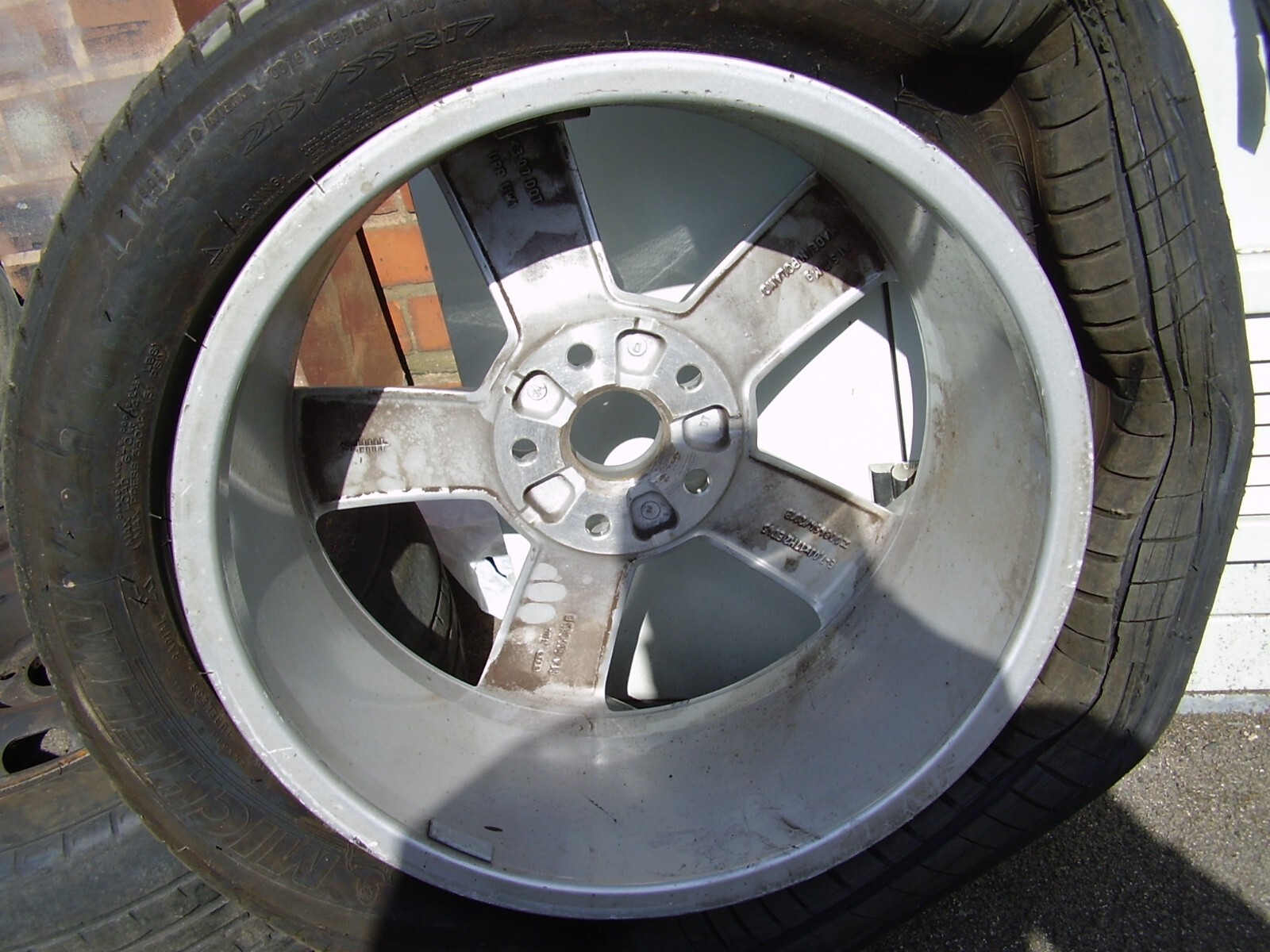 GEN AUDI Q2 17" ALLOY WHEEL 81A601025B TYRE MAY NEED CHANGING | eBay UK