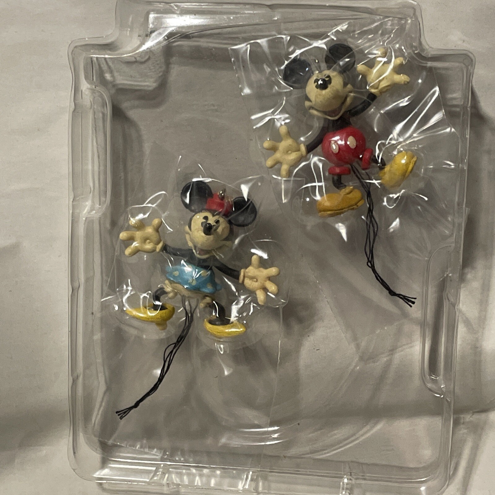 2006 Hallmark Keepsake Ornament JUMPING FOR JOY Mickey and Minnie Mouse ...