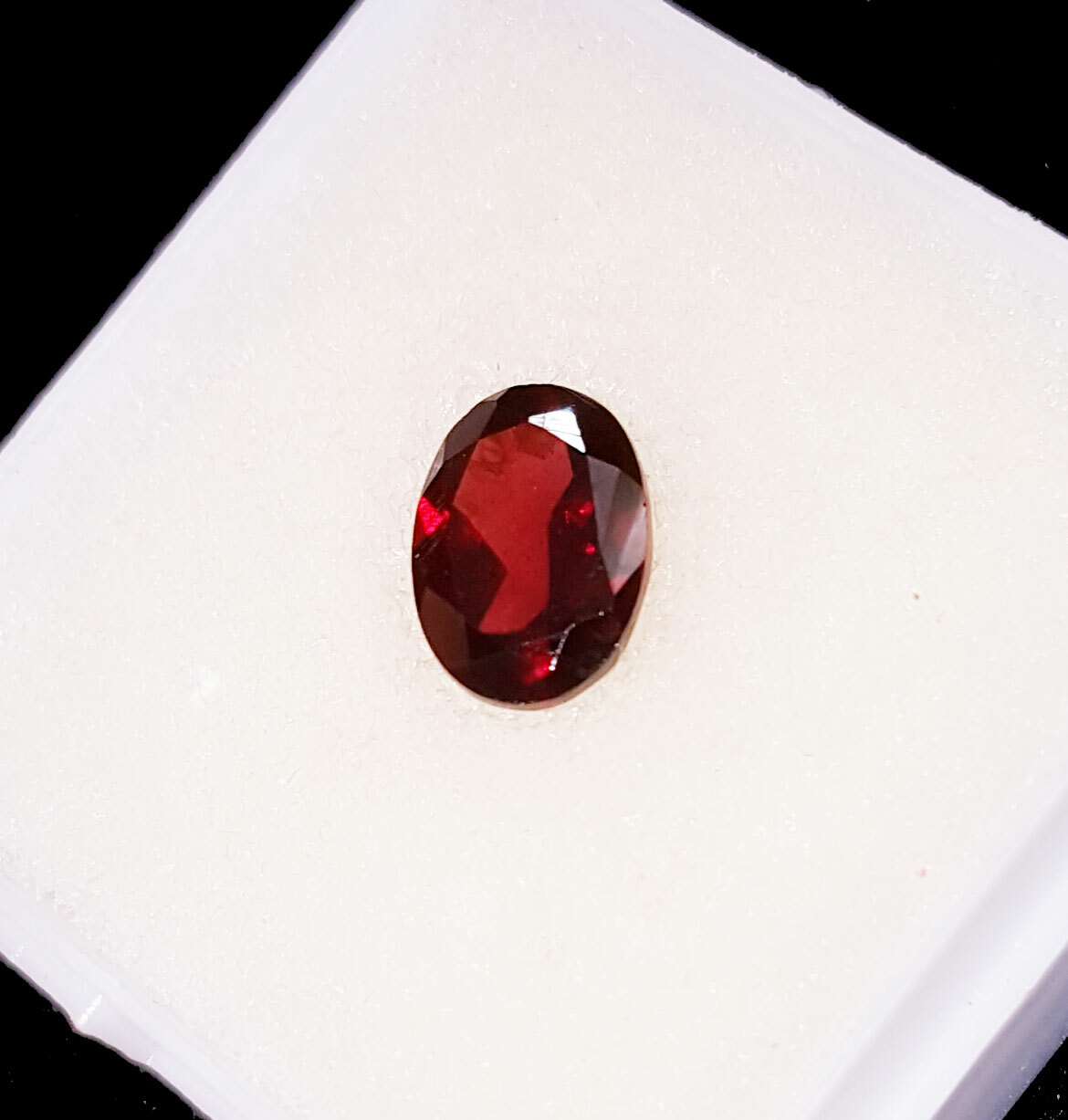 Natural Red Garnet 1.66 Ct Loose Gemstone Certified Unheated Oval Cut ...