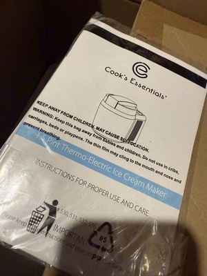 BRAND NEW CooksEssentials 1.5 Pint Thermo-Electric Self Freezing Ice ...