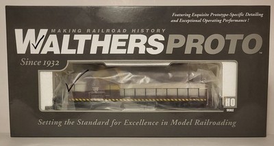 Walthers Proto HO EMD SD9 Locomotive DMIR #120 920-48619 DC/DCC Ready ...
