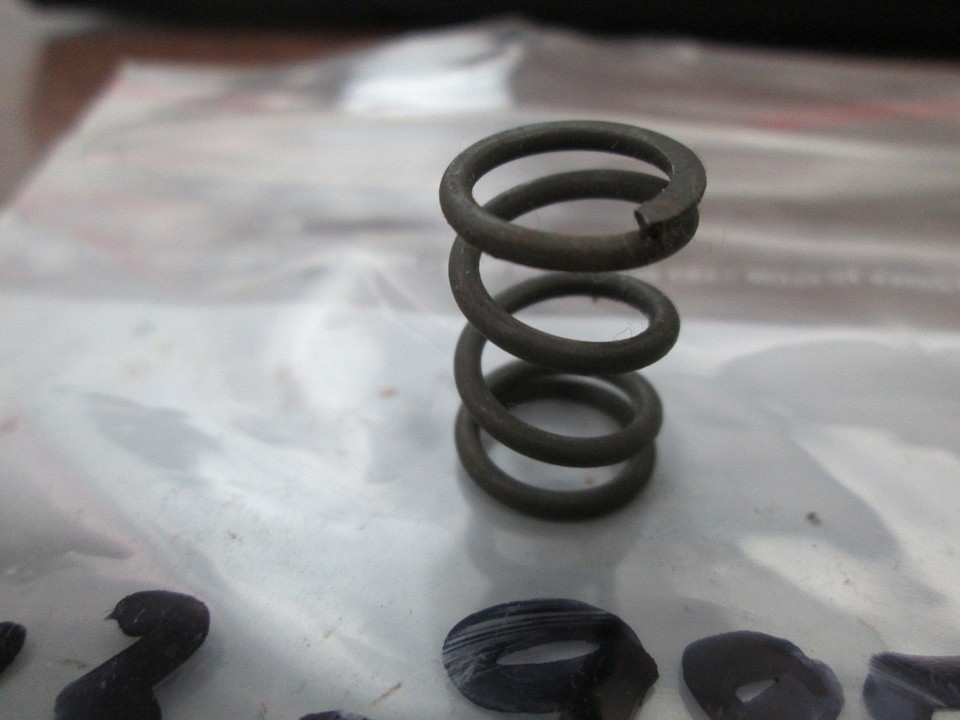 Vintage NOS Husqvarna Husky Motocross ??? Clutch Spring ??? 16 13 987 ...