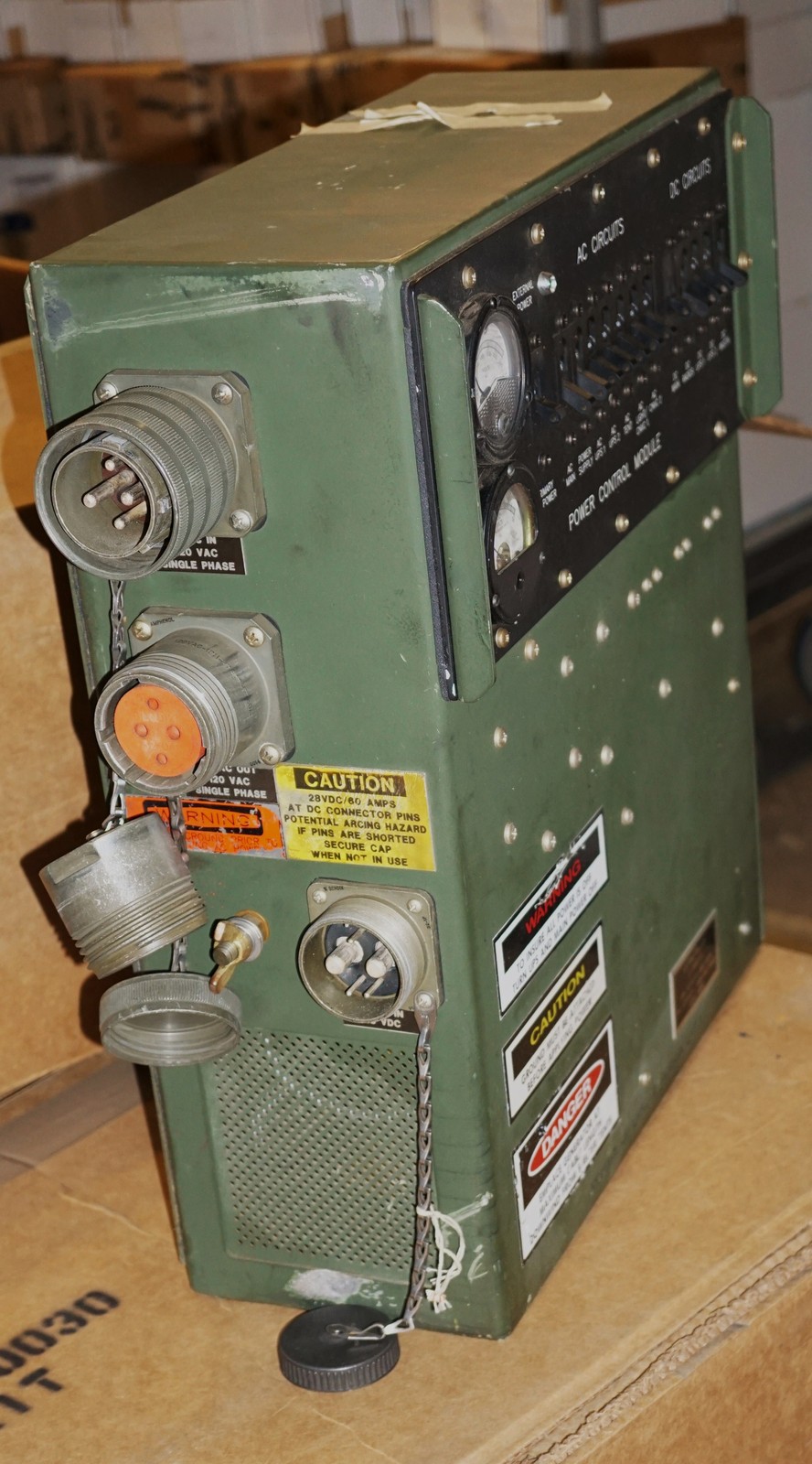 MILITARY J-6081 POWER BREAKER PANEL 120 VAC & 28 VDC MK-2722/G VAN ...