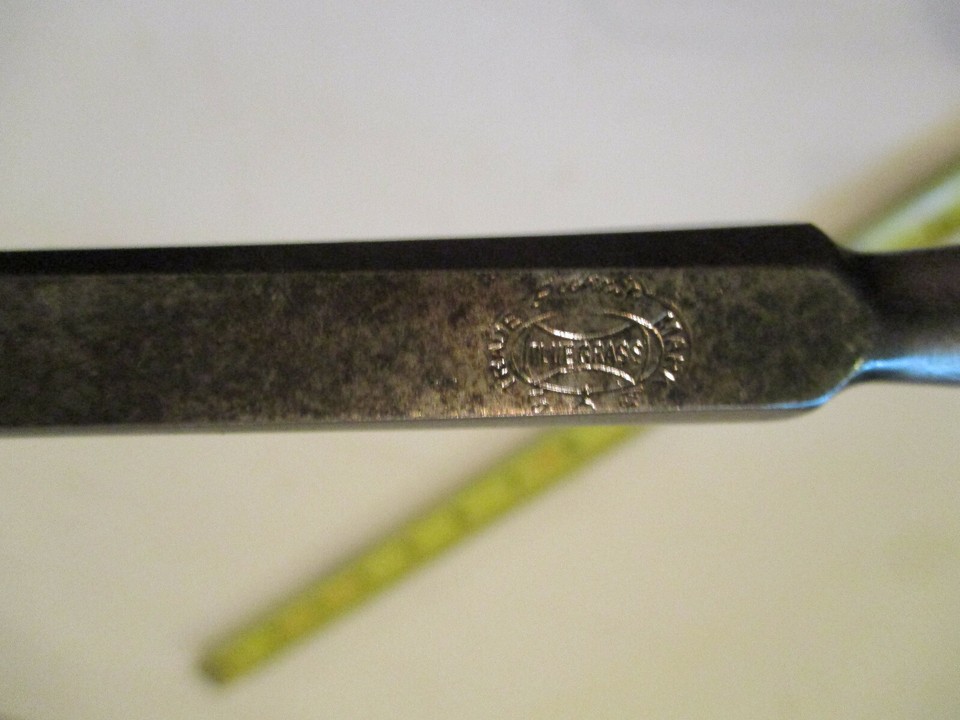 Old Belknap Blue Grass 1/2 inch wide Beveled Edge Socket Chisel Nice ...